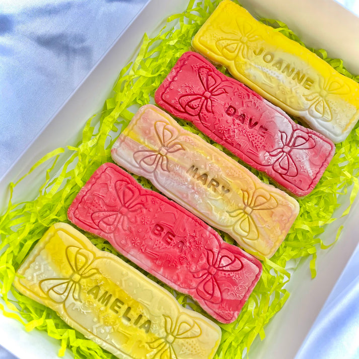 Family Christmas Cracker Biscuit Box - Delivery in East London & Essex ...